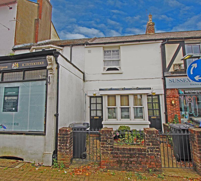 High Street, Hurstpierpoint 1 bed apartment - £228,000