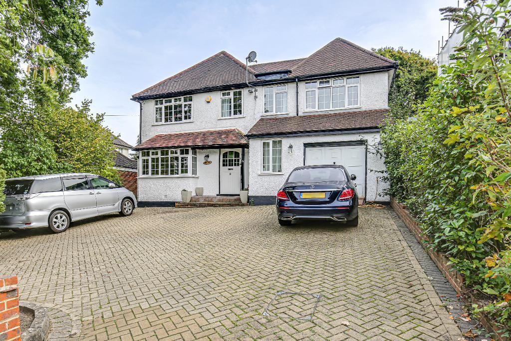 Arkwright Road, Sanderstead, CR2 0LL 6 bed detached house - £1,100,000