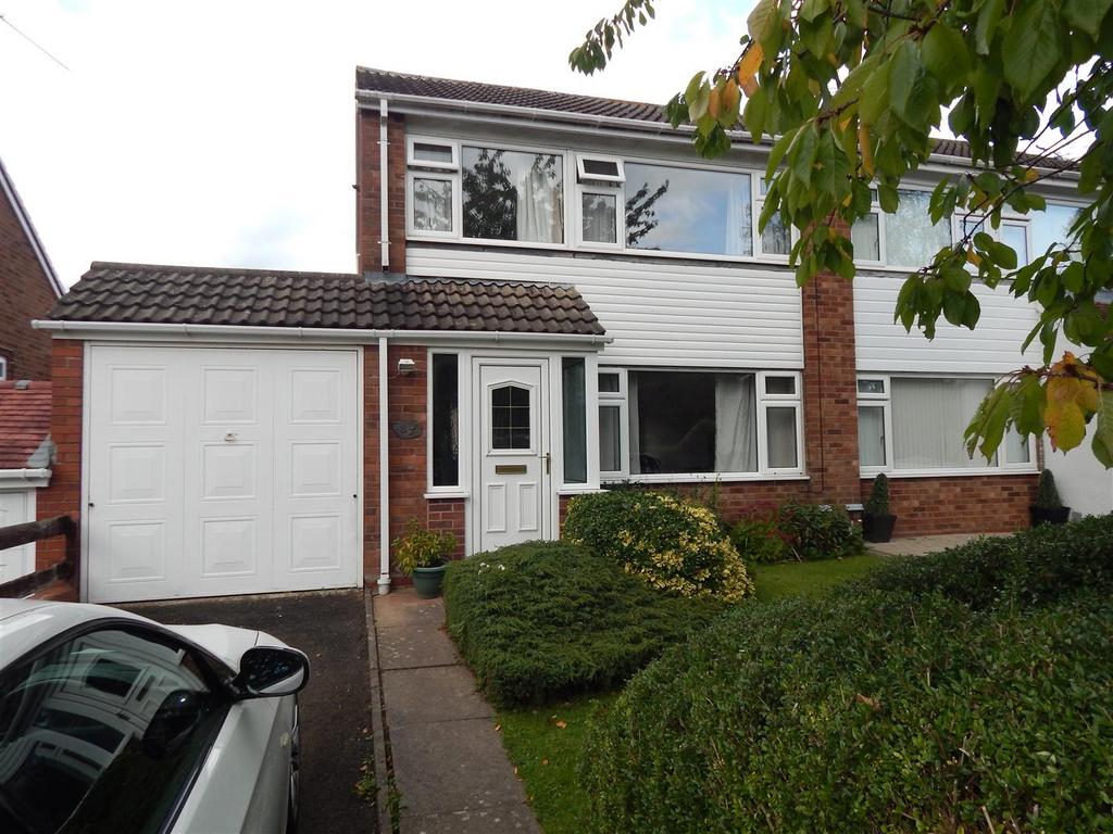Cheswick Close, Redditch 3 bed semi-detached house - £1,100 pcm (£254 pw)