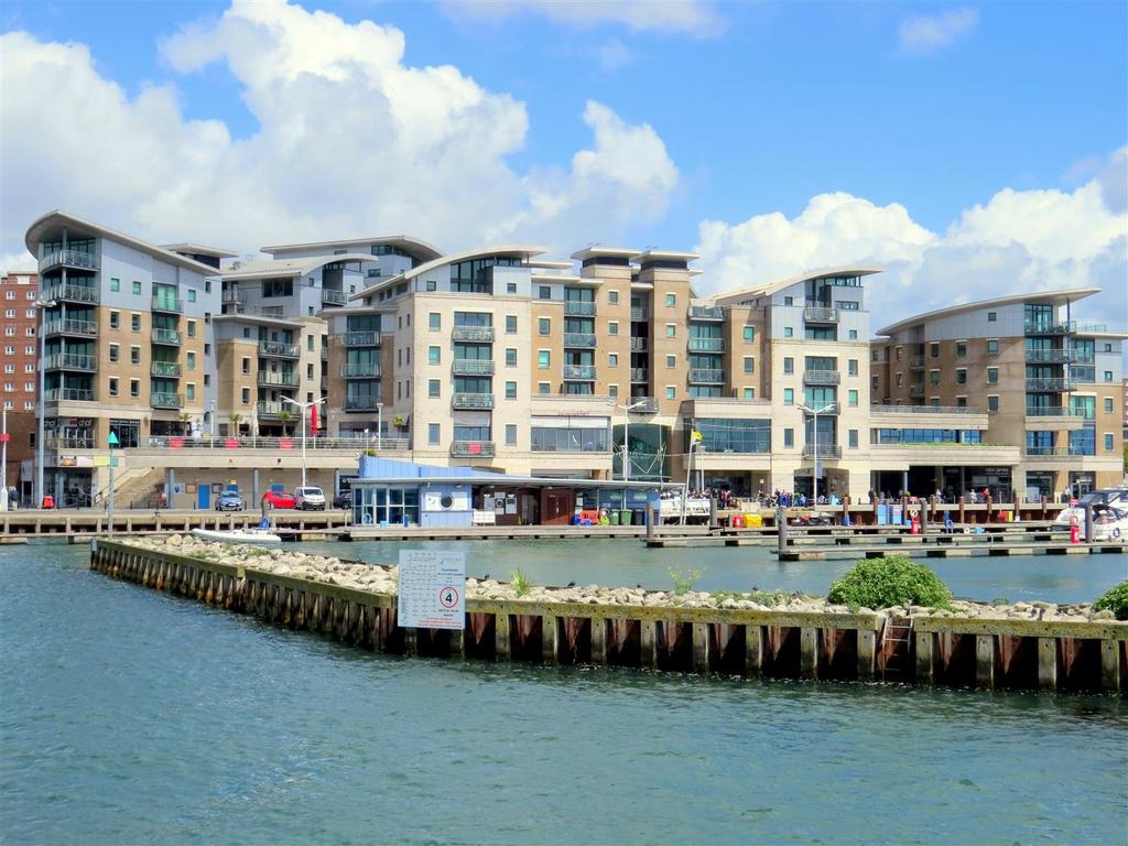 Dolphin Quays, The Quay, Poole 2 bed apartment for sale - £365,000
