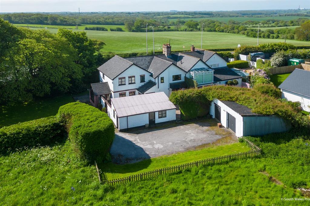 Sycamore Farm, Bonvilston, Vale of... 4 bed farm house - £875,000