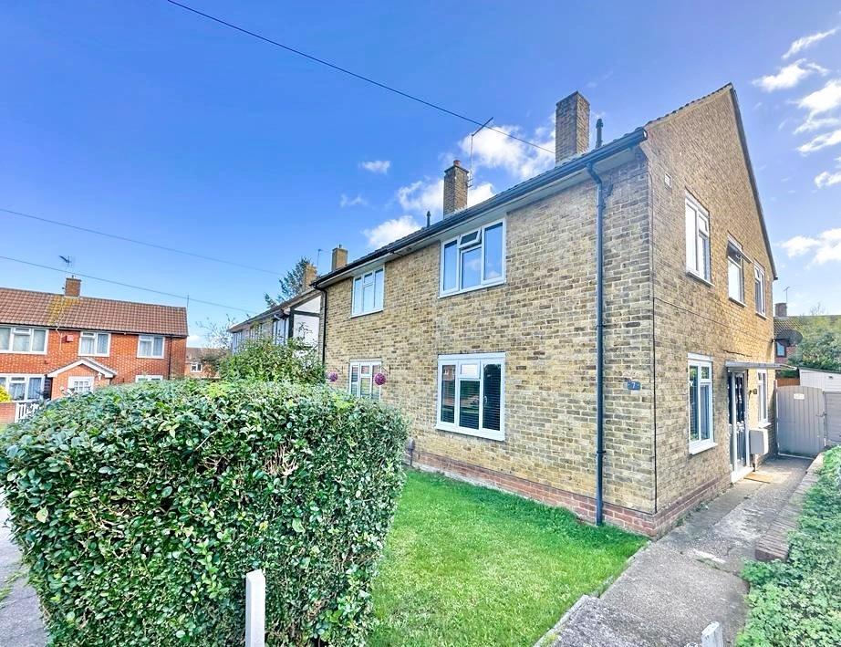 Lyminge Close, Twydall, 3 bed semi-detached house - £280,000