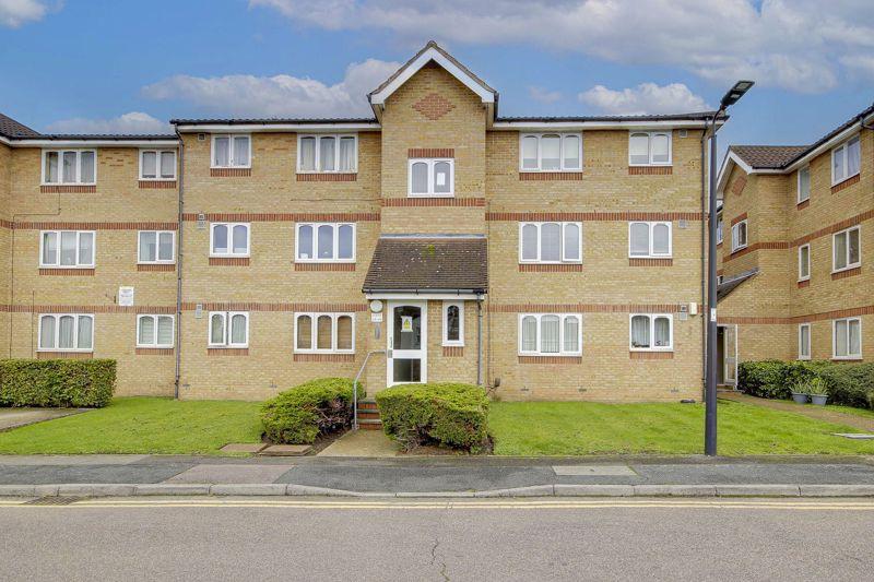 Waddington Close, Enfield Studio - £205,000