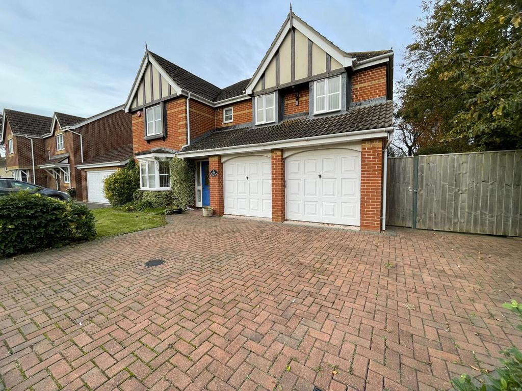 Manor Drive, Berrow, Burnham-on-Sea, TA8 5 bed detached house for sale ...