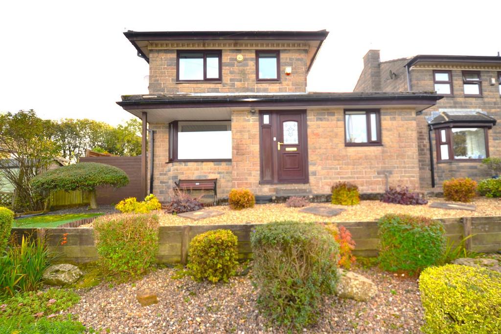 Naseby Rise, Queensbury, Bradford 3 bed detached house - £214,950