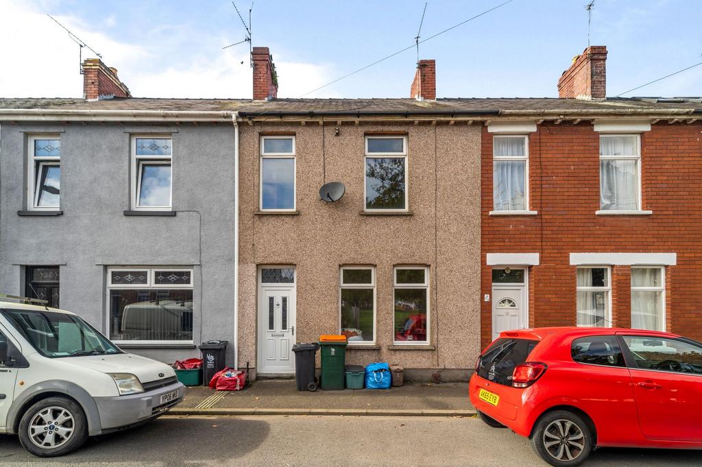 Collier Street, Newport, NP19 2 bed terraced house - £140,000