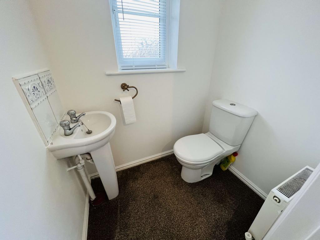 Broadoaks, Murton, Seaham, Co.... 3 bed semi-detached house - £895 pcm ...