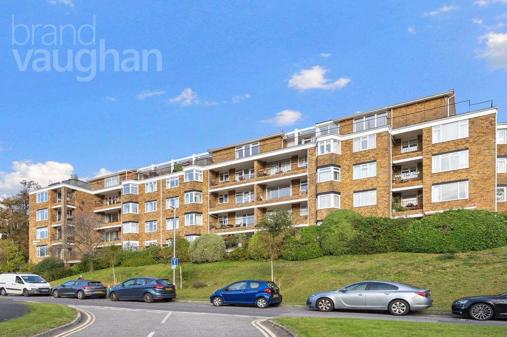 Varndean Drive, Brighton, East... 2 bed flat - £375,000