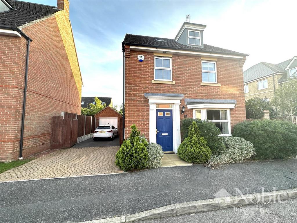 Brewers End, Takeley 4 bed detached house - £500,000
