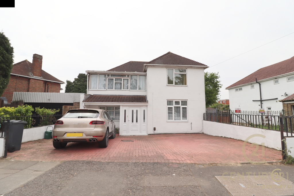 Heston Road, HOUNSLOW TW5 Studio - £850 pcm (£196 pw)