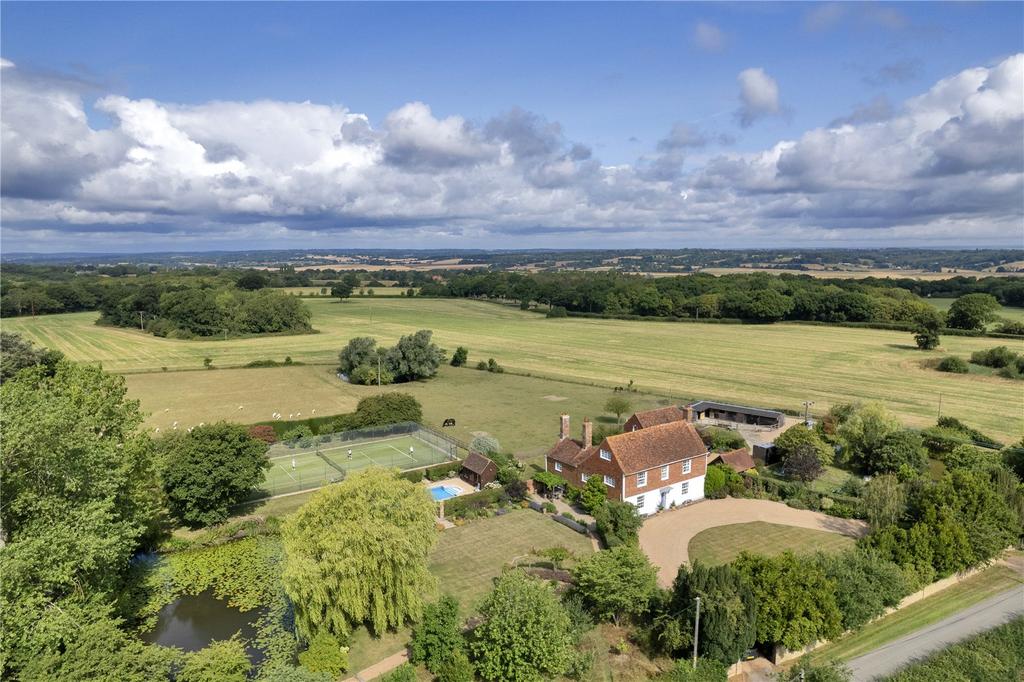 Wittersham, Tenterden, Kent, TN30 6 bed equestrian property - £2,500,000