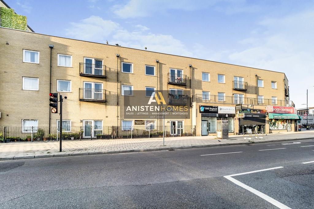 Montague House, 527 Green Lane, IG3 2 bed flat for sale - £258,000
