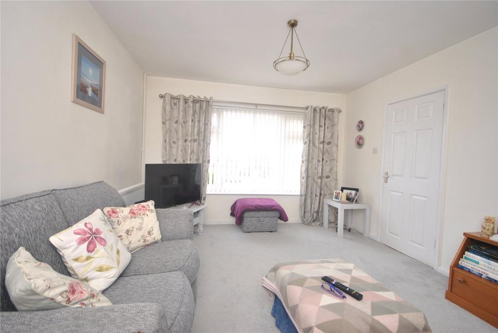 King Cuthred Close, Chard, TA20 2 bed bungalow for sale - £235,000