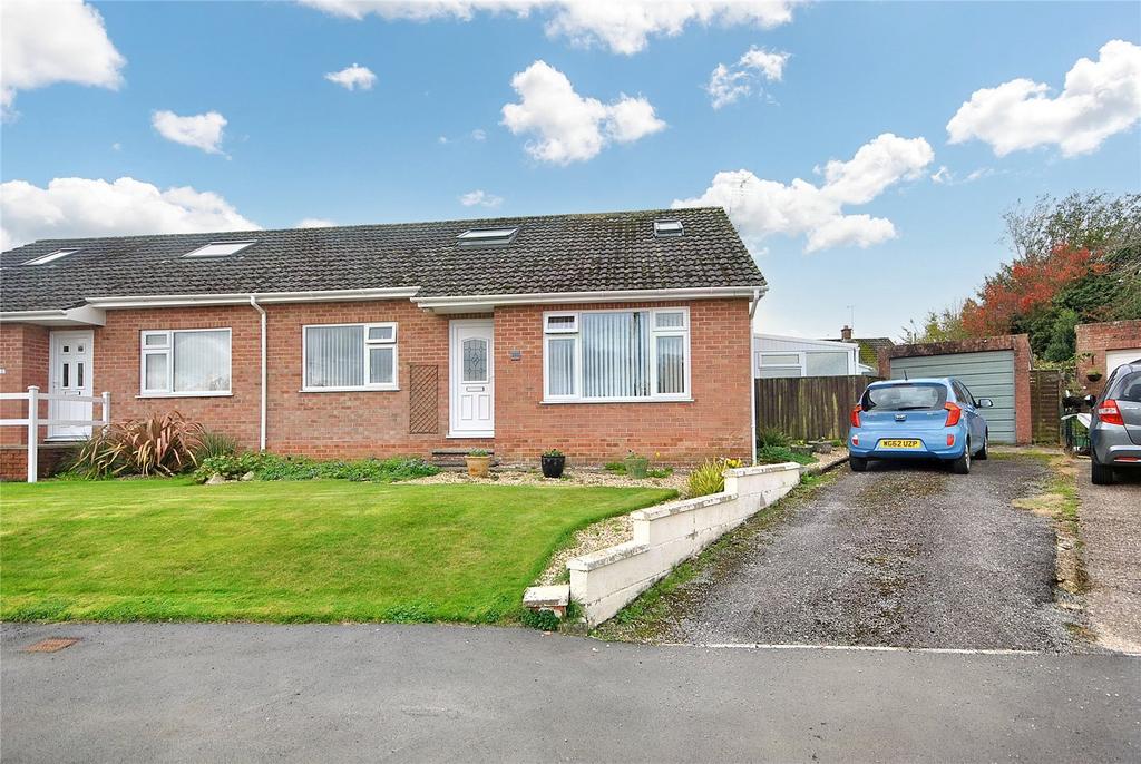 King Cuthred Close, Chard, TA20 2 bed bungalow - £235,000