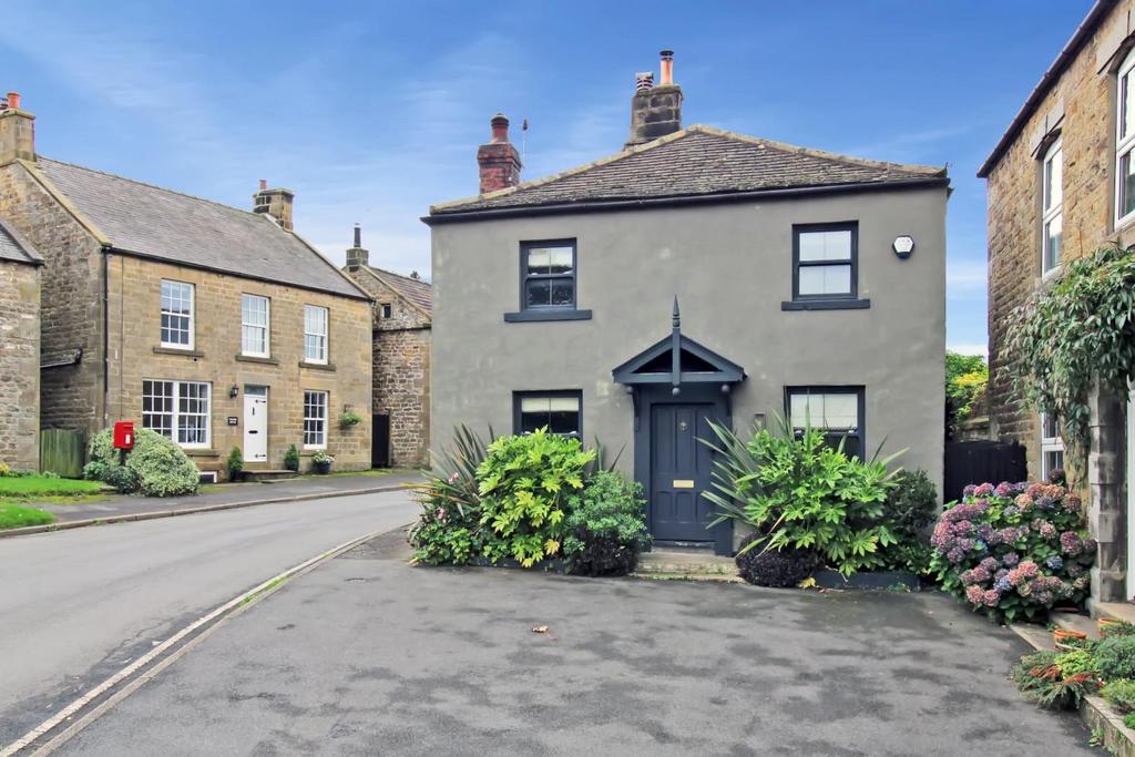 Main Street, Kirkby Malzeard, Ripon 2 bed terraced house - £295,000