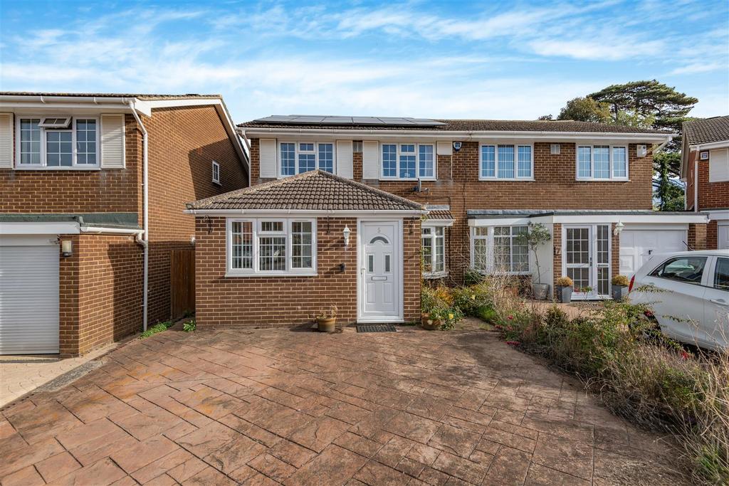 Cherry Orchard Ditton Aylesford 3 Bed Semi Detached House For Sale