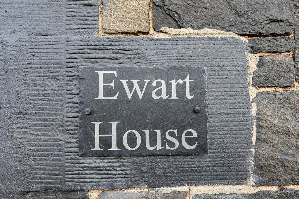 Ewart House, Main Street, Gordon TD3 6JW 5 bed semi-detached house - £ ...