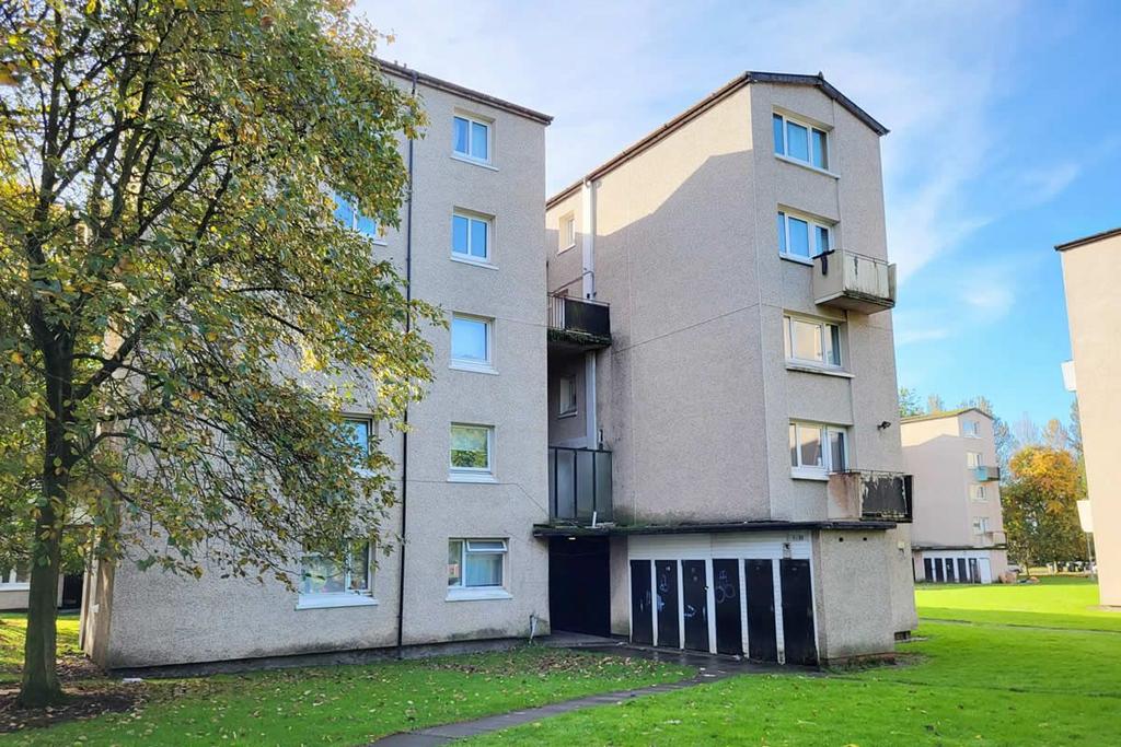 Winning Quadrant, Wishaw ML2 1 bed flat - £30,000