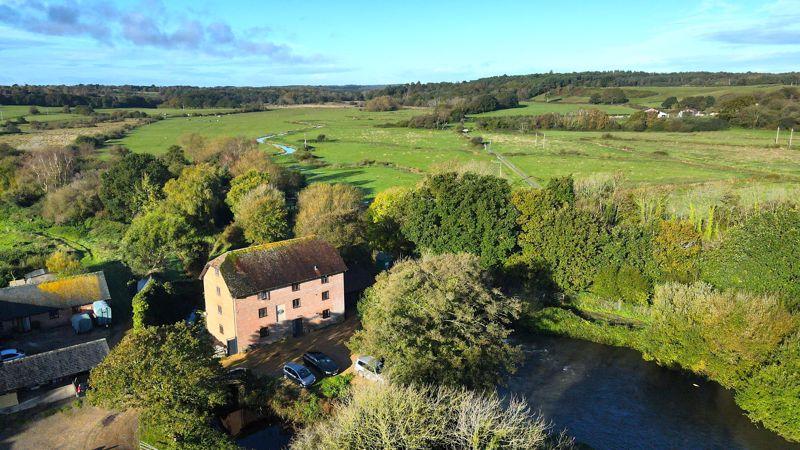 Wareham Common, Wareham 4 bed apartment - £525,000