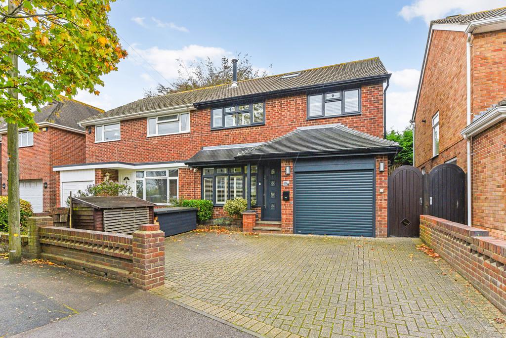 Corbett Road, Waterlooville PO7 3 bed semi-detached house - £399,950