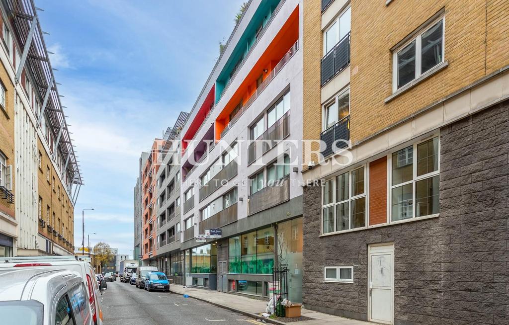 Spaceworks, Plumbers Row, E1 2 bed flat - £2,730 pcm (£630 pw)