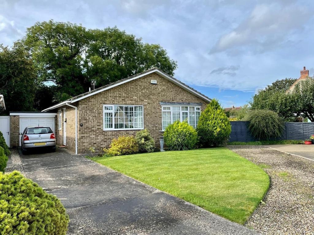 Strawgate Grove, Stapleton, Darlington 3 bed detached bungalow for sale ...
