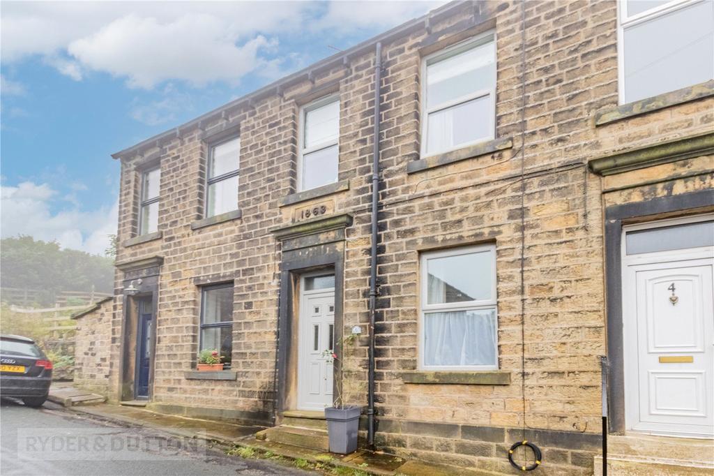 Gate Head, Marsden, Huddersfield, HD7 3 bed terraced house - £210,000