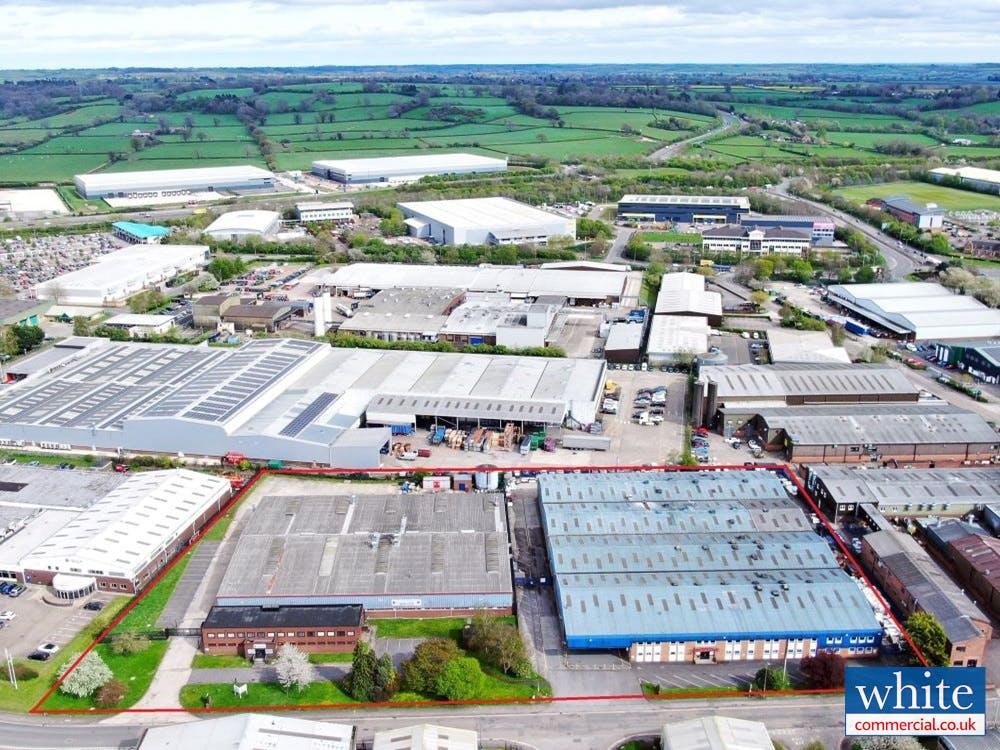 14A & 14B Wildmere Road, Banbury... Industrial unit to rent
