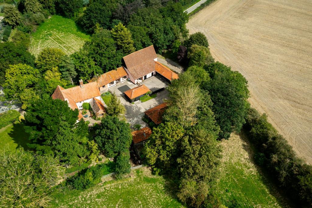 Syleham Road, Hoxne, Eye 5 bed equestrian property for sale - £850,000