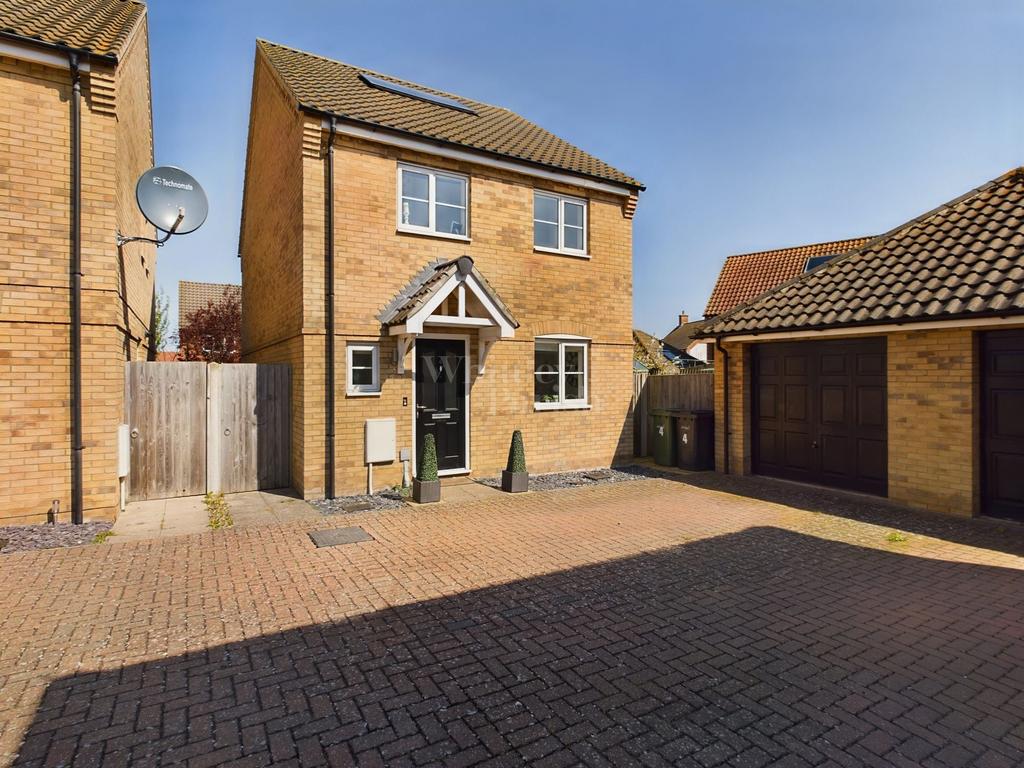 Clarence House Court, Diss 3 bed detached house - £280,000
