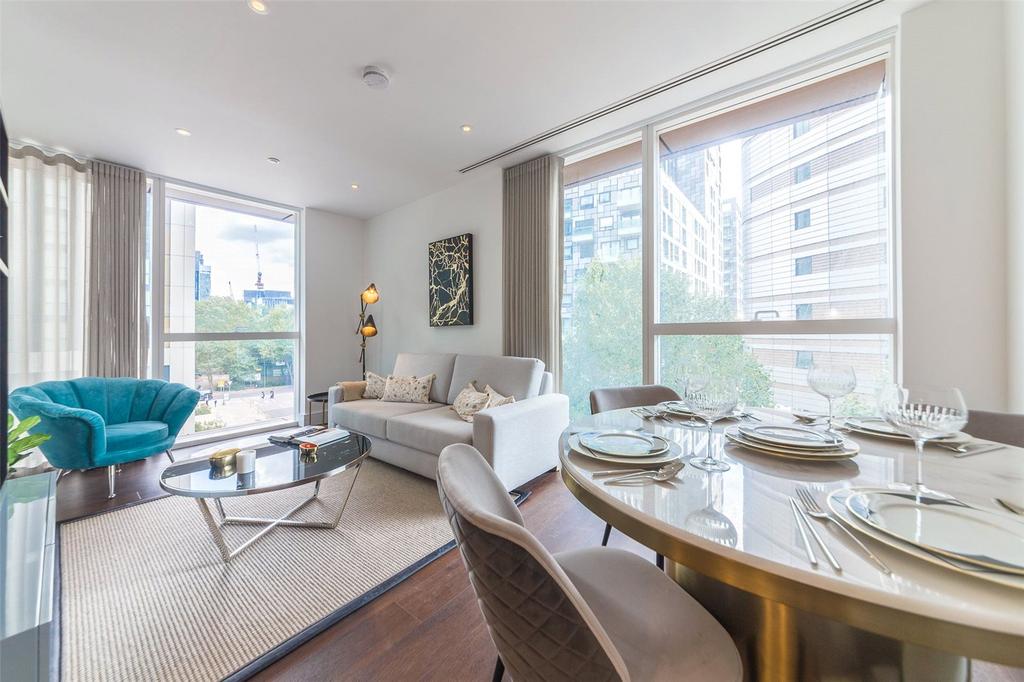 Maine Tower, Harbour Way, Isle Of... 2 bed apartment - £3,000 pcm (£692 pw)