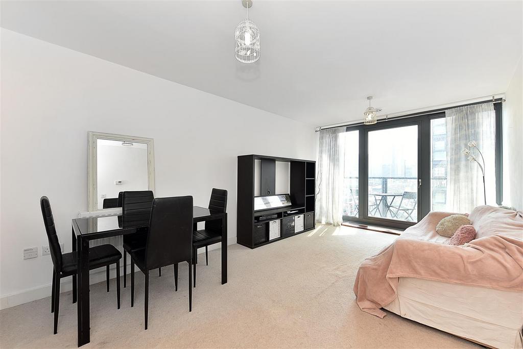 Proton Tower, Blackwall Way, London, E14 1 bed apartment - £1,950 pcm ...
