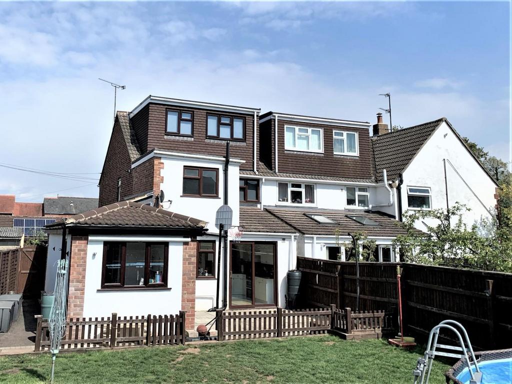 Windermere Road, Hatherley, Cheltenham, GL51 3PW 4 bed semi-detached ...