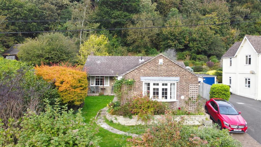 Military Road, Rye 3 bed detached bungalow for sale - £675,000