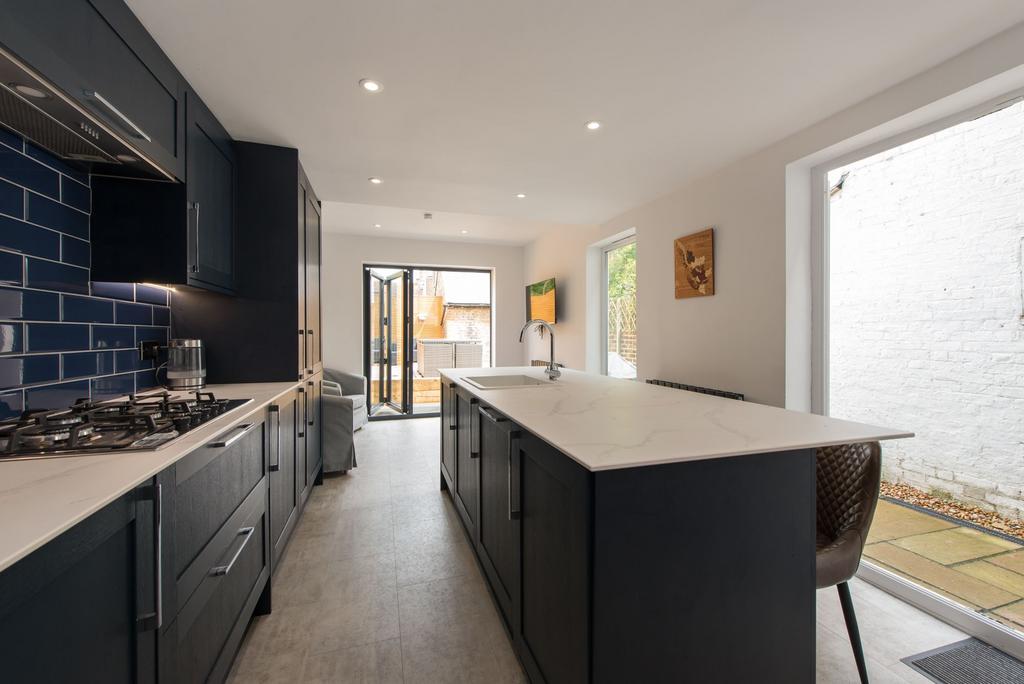 Thanet Road, Ramsgate, CT11 4 bed terraced house - £595,000