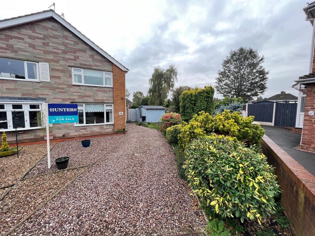 Fairfield Rise, Stourbridge, DY8 3PQ 3 bed semi-detached house for sale ...