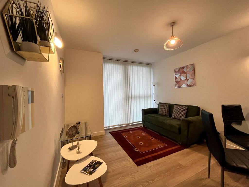 Tempus Tower, Mirabel Street, Manchester 1 bed apartment - £1,050 pcm ...