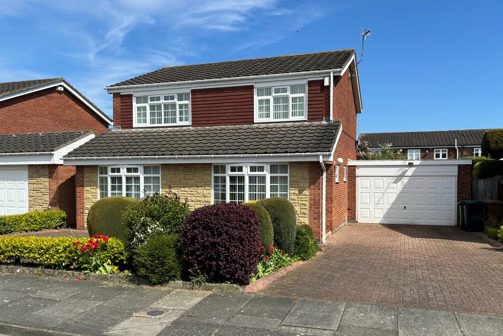 Hillsden Road, Beaumont Park, Whitley... 4 bed detached house for sale ...