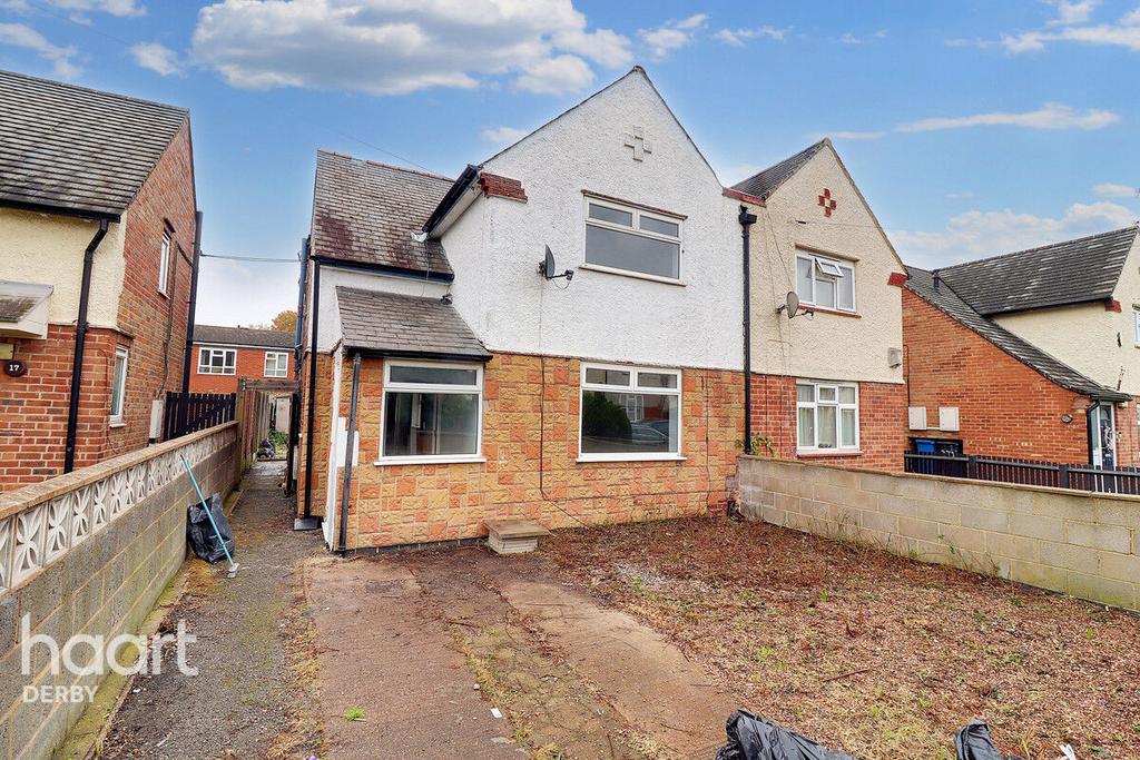Crowshaw Street, Derby 3 bed semi-detached house - £160,000