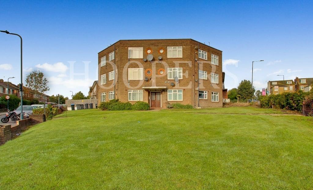 Dudden Hill Lane, London, NW10 2 bed flat for sale - £325,000