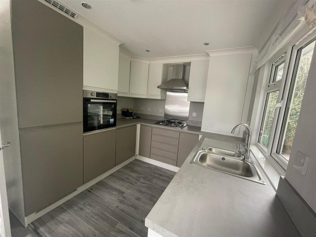 Bourne Park, Golden Green, Tonbridge... 2 bed park home - £250,000
