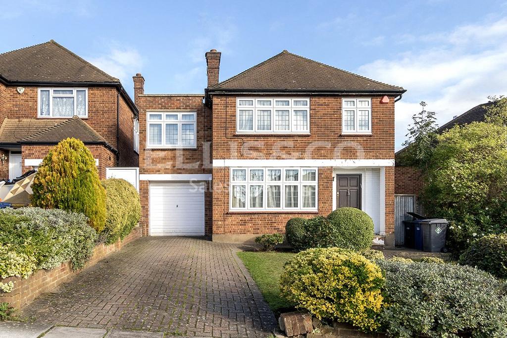 The Reddings, Mill Hill, London, NW7 4 bed detached house - £1,100,000