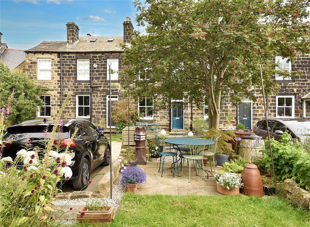 Hopwood Bank, Horsforth, Leeds, West... 3 bed terraced house - £385,000