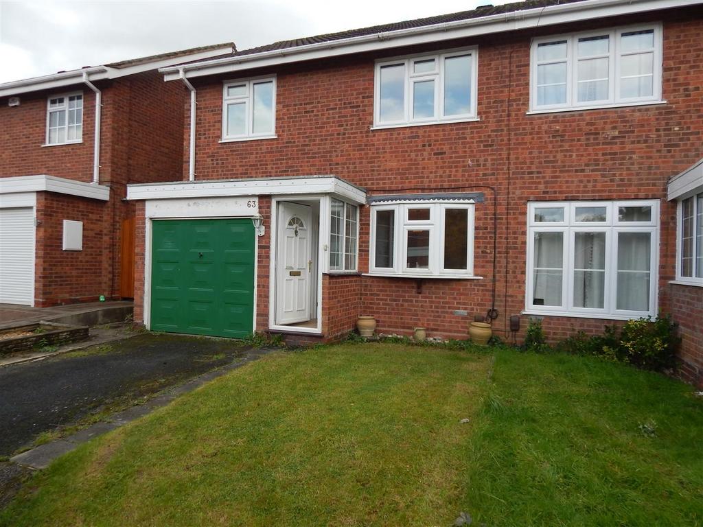 Edgmond Close, Redditch 3 bed semi-detached house - £1,000 pcm (£231 pw)