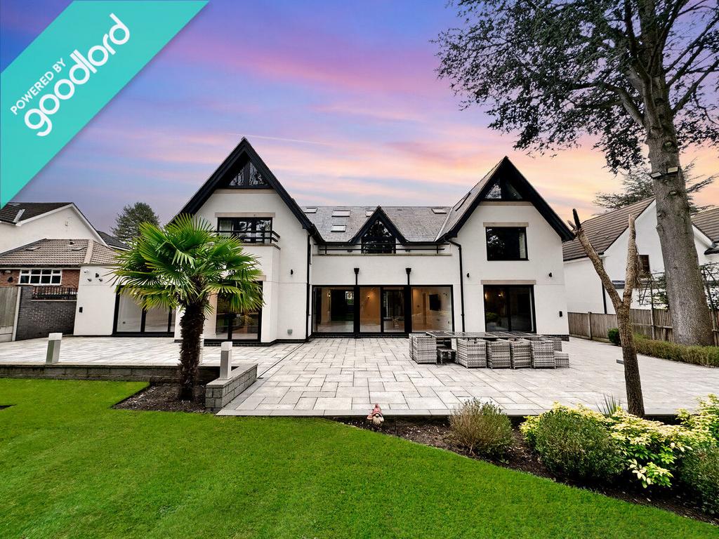 Carrwood, Hale Barns, WA15 0ER 6 bed detached house to rent - £19,000 ...
