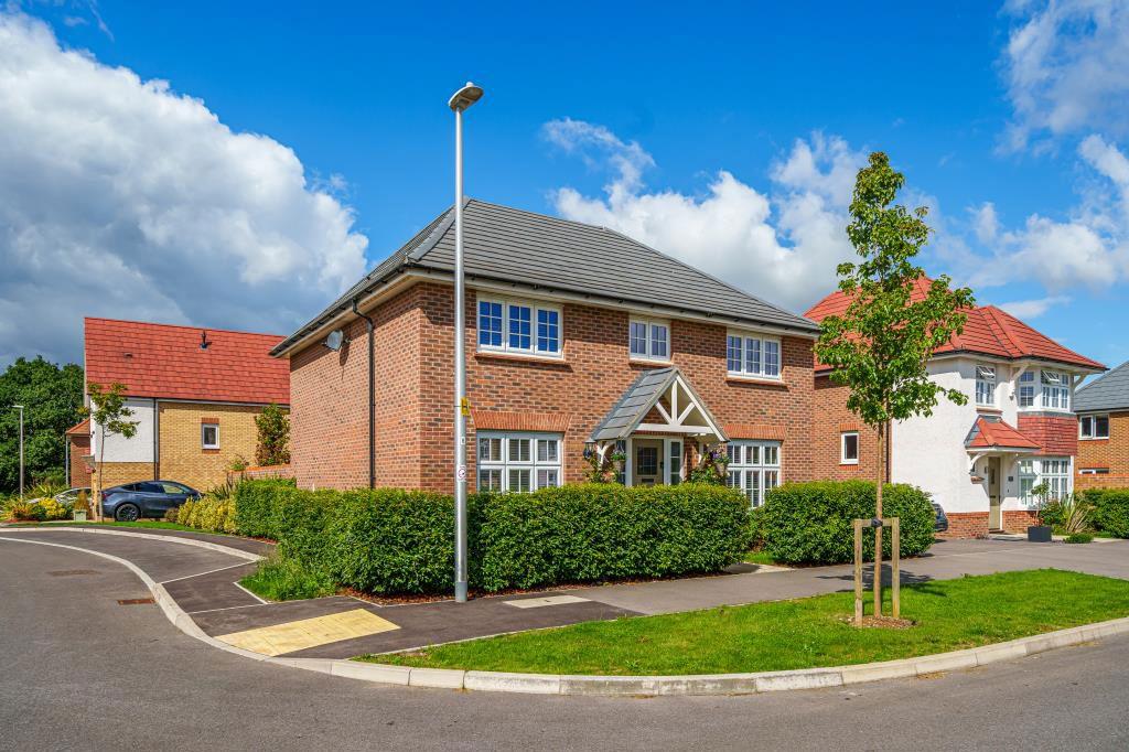 Bronte Grove, Reading, Berkshire, RG2... 4 bed detached house - £720,000