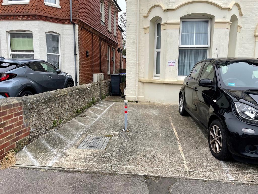 Queens Road, Worthing, BN11 Parking for sale - £10,000