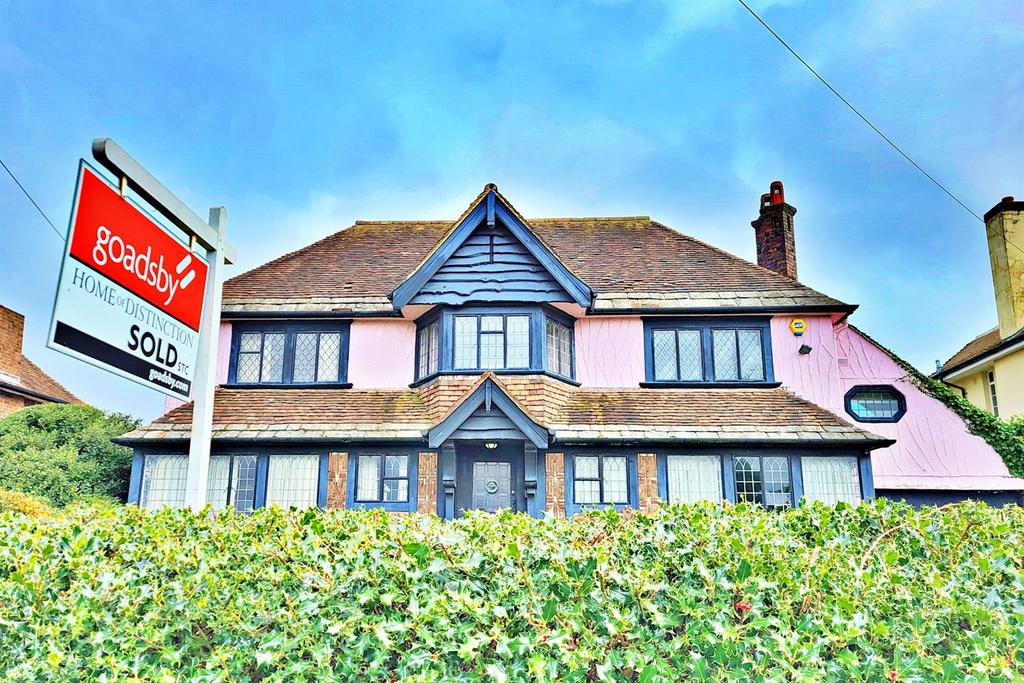 Littledown 5 bed detached house - £775,000
