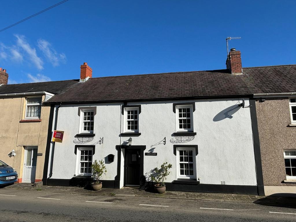 Llanwnnen, Lampeter, SA48 4 bed terraced house for sale - £275,000