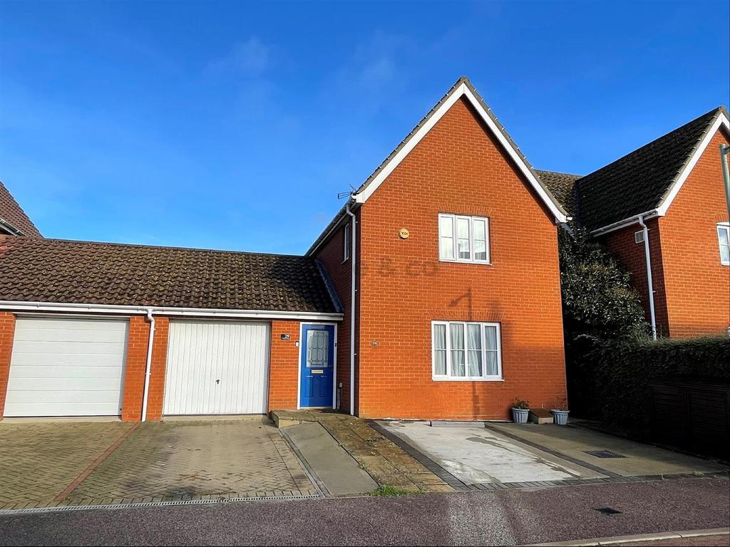 Rushton Drive, Carlton Colville... 3 bed link detached house - £290,000